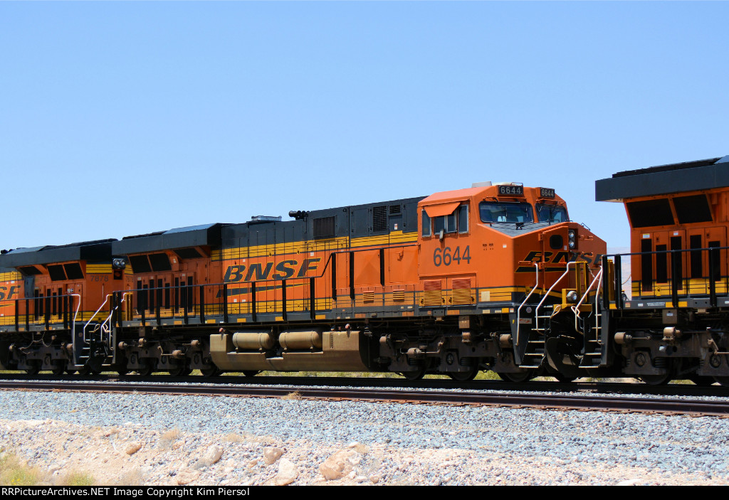 BNSF 6644
